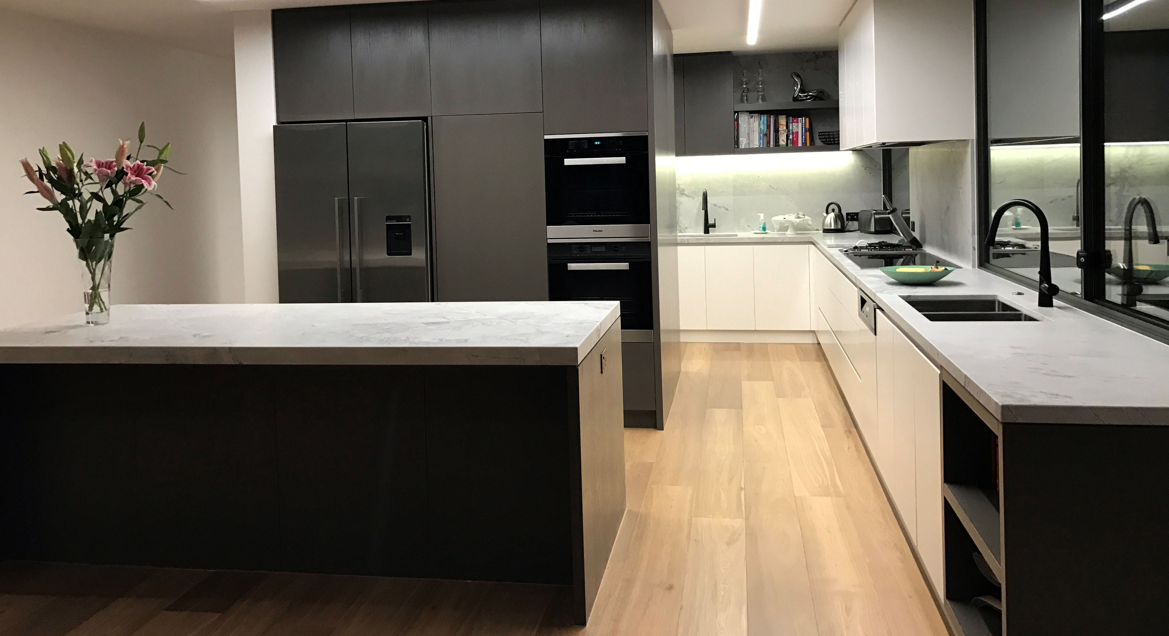 Super White - Apex Stone