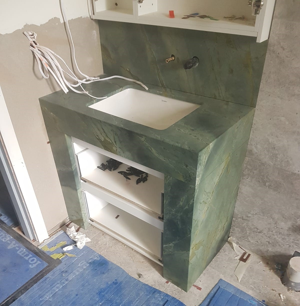 Apple Green - Apex Stone